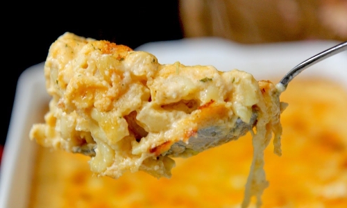 Cheesiest Mac And Cheese Recipe | Laura in the Kitchen - Internet ...