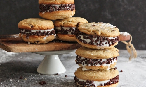 DIY Chipwich Recipe | Laura in the Kitchen - Internet Cooking Show